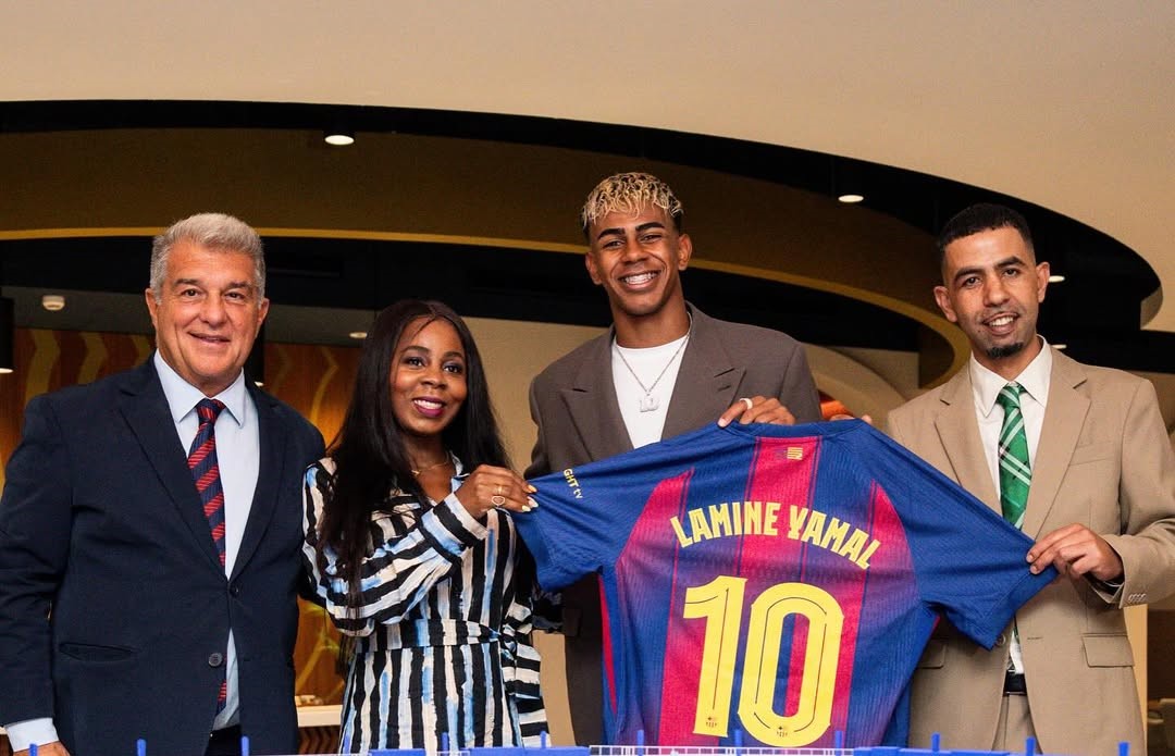 Lamine Yamal Takes On The Iconic Number 10 Barcelona Jersey - Tossyardkings
